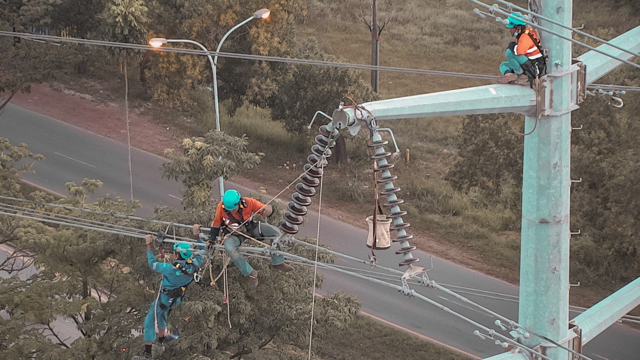 Legalitas Bright PLN Batam dalam Membangun Objek Vital Nasional ...