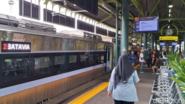 KA Batavia Rute Gambir-Solo Balapan Diresmikan | HMStimes.com